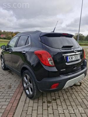 Черный Опель Mokka 2012 в Валмиера, объемом двигателя 1.70 л и пробегом 197 тыс. км за 6600 €, фото 4 на AUTOMOTO.COM.LV