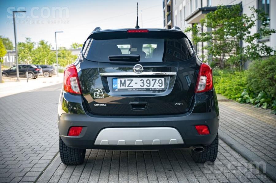 Melns Opel Mokka 2013 Rīga, ar dzinēja tilpumu 1.70 L un nobraukumu 230 tūkst. km par 11390 €, foto 5 vietnē AUTOMOTO.COM.LV