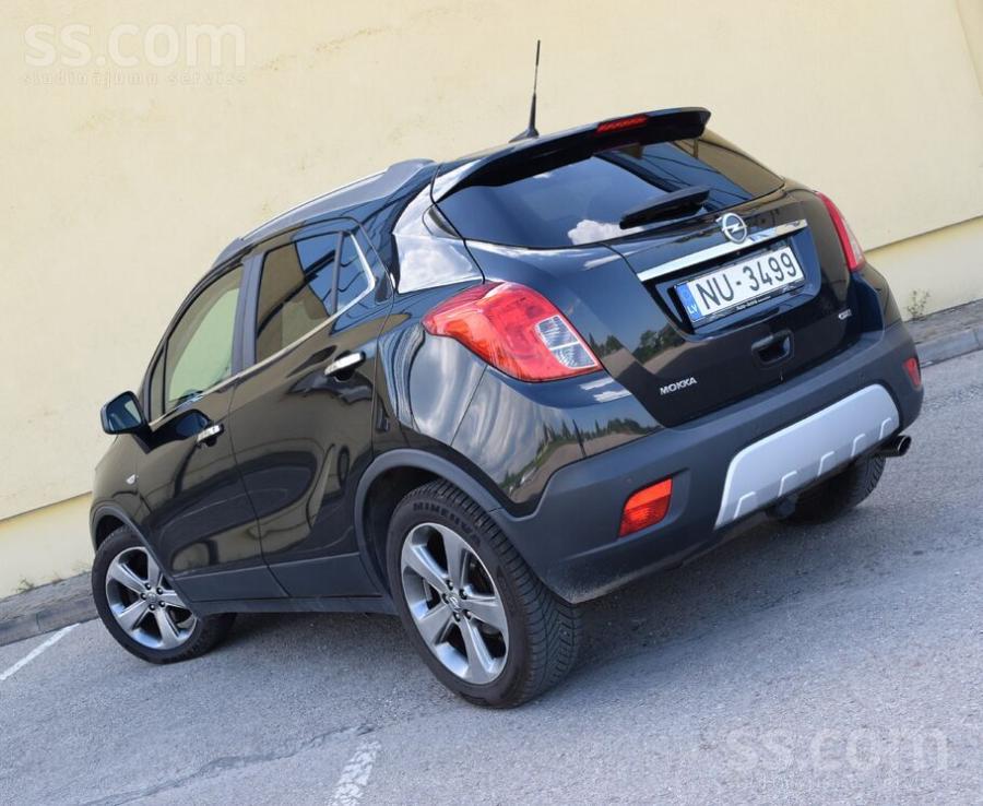 Black Opel Mokka 2013 in Talsi, with an engine capacity of 1.70 L and mileage of 240 thousand km for 7900 €, photo 2 on AUTOMOTO.COM.LV