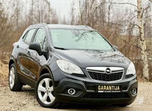 Black Opel Mokka 2013 in Siauliai, with an engine capacity of 1.36 L and mileage of 158 thousand km for 6950 €, photo  on AUTOMOTO.COM.LV