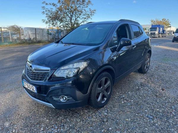 Black Opel Mokka 2013 in Taurage, with an engine capacity of 1.69 L and mileage of 181 thousand km for 6200 €, photo 6 on AUTOMOTO.COM.LV