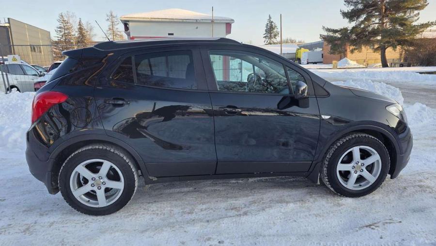 Melns Opel Mokka 2013 Šauļi, ar dzinēja tilpumu 1.69 L un nobraukumu 275 tūkst. km par 6250 €, foto 6 vietnē AUTOMOTO.COM.LV