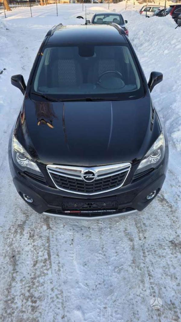 Black Opel Mokka 2013 in Siauliai, with an engine capacity of 1.69 L and mileage of 275 thousand km for 6250 €, photo 9 on AUTOMOTO.COM.LV