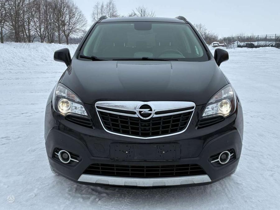Black Opel Mokka 2013 in Marijampole, with an engine capacity of 1.70 L and mileage of 251 thousand km for 4950 €, photo 2 on AUTOMOTO.COM.LV