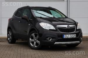 Black Opel Mokka 2013 in Riga, with an engine capacity of 1.40 L and mileage of 0 thousand km for 7995 €, photo 3 on AUTOMOTO.COM.LV