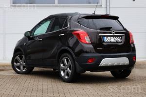 Black Opel Mokka 2013 in Riga, with an engine capacity of 1.40 L and mileage of 0 thousand km for 7995 €, photo 4 on AUTOMOTO.COM.LV