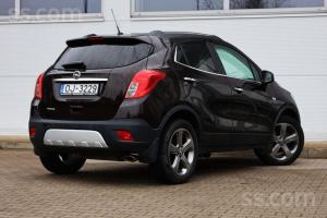 Black Opel Mokka 2013 in Riga, with an engine capacity of 1.40 L and mileage of 0 thousand km for 7995 €, photo 5 on AUTOMOTO.COM.LV