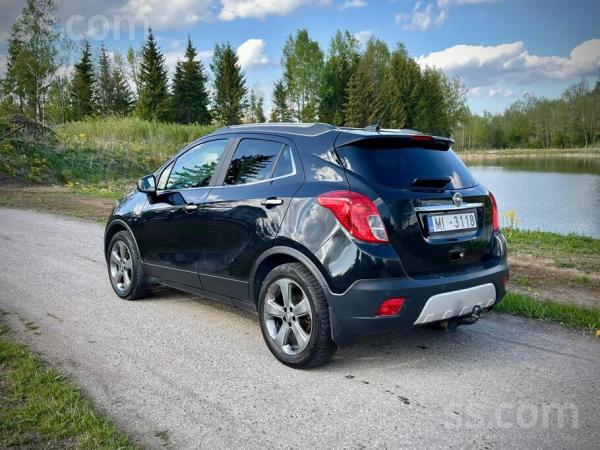 Melns Opel Mokka 2013 Rīga, ar dzinēja tilpumu 1.00 L un nobraukumu 0 tūkst. km par 6500 €, foto 5 vietnē AUTOMOTO.COM.LV