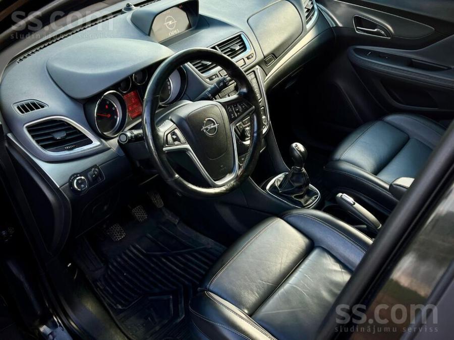 Black Opel Mokka 2013 in Riga, with an engine capacity of 1.70 L and mileage of 279 thousand km for 6500 €, photo 9 on AUTOMOTO.COM.LV