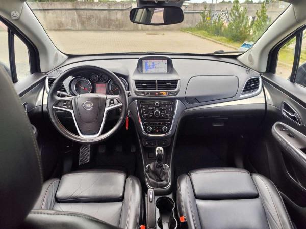Melns Opel Mokka 2013 Šauļi, ar dzinēja tilpumu 1.70 L un nobraukumu 201 tūkst. km par 6400 €, foto 2 vietnē AUTOMOTO.COM.LV