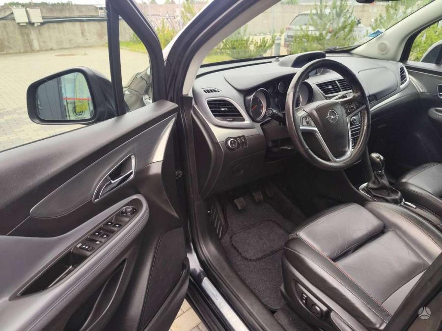 Melns Opel Mokka 2013 Šauļi, ar dzinēja tilpumu 1.70 L un nobraukumu 201 tūkst. km par 6400 €, foto 14 vietnē AUTOMOTO.COM.LV