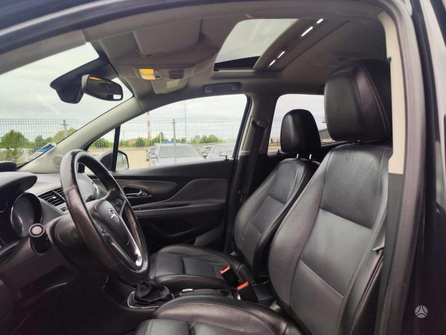Melns Opel Mokka 2013 Šauļi, ar dzinēja tilpumu 1.70 L un nobraukumu 201 tūkst. km par 6400 €, foto 16 vietnē AUTOMOTO.COM.LV