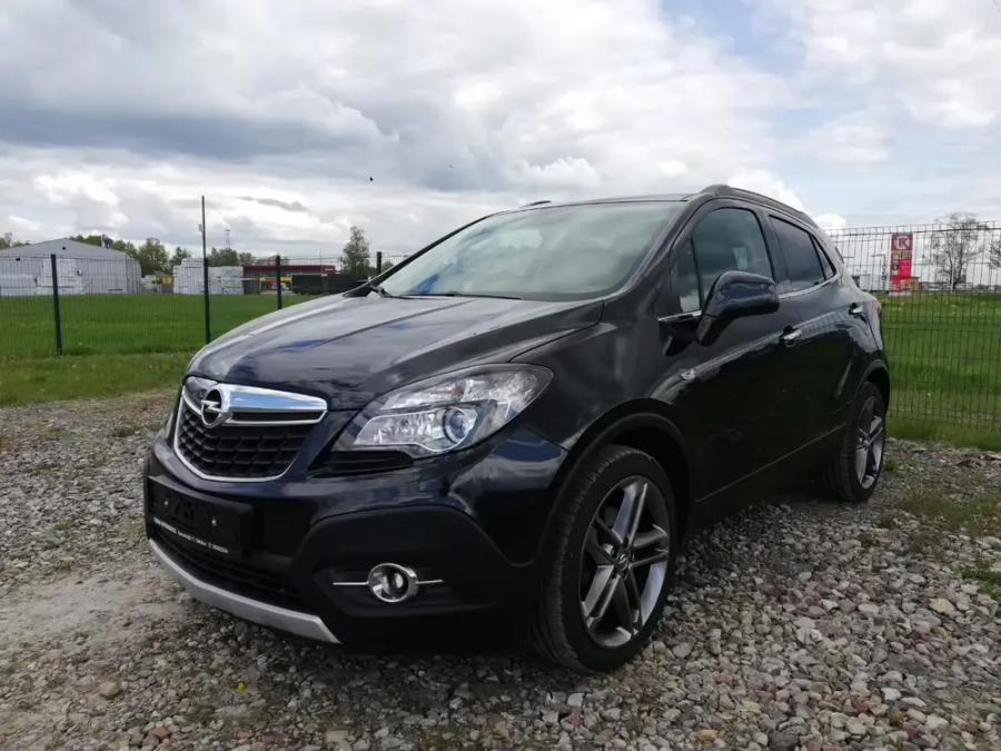 Black Opel Mokka 2013 in Saldus, with an engine capacity of 1.70 L and mileage of 165 thousand km for 8800 €, photo 3 on AUTOMOTO.COM.LV