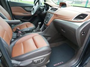 Black Opel Mokka 2013 in Saldus, with an engine capacity of 1.70 L and mileage of 165 thousand km for 8800 €, photo 9 on AUTOMOTO.COM.LV
