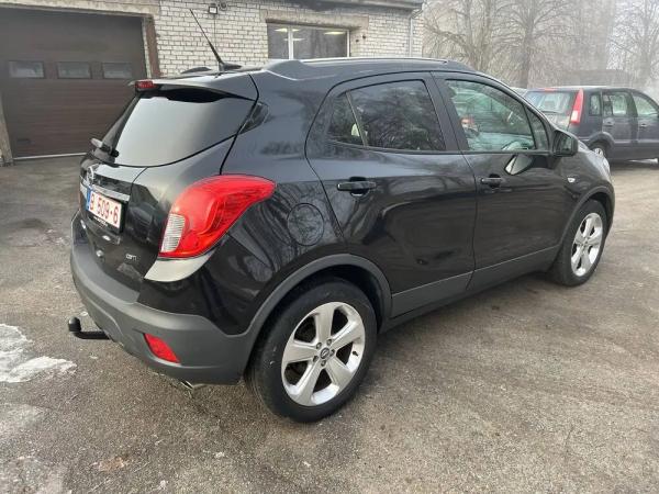 Melns Opel Mokka 2013 Limbaži, ar dzinēja tilpumu 1.70 L un nobraukumu 228 tūkst. km par 7750 €, foto 4 vietnē AUTOMOTO.COM.LV