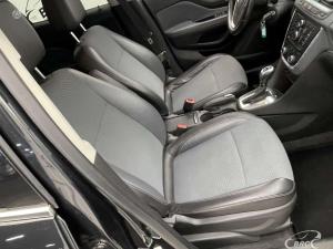 Black Opel Mokka 2013 in Vilnius, with an engine capacity of 1.69 L and mileage of 118 thousand km for 5900 €, photo 7 on AUTOMOTO.COM.LV