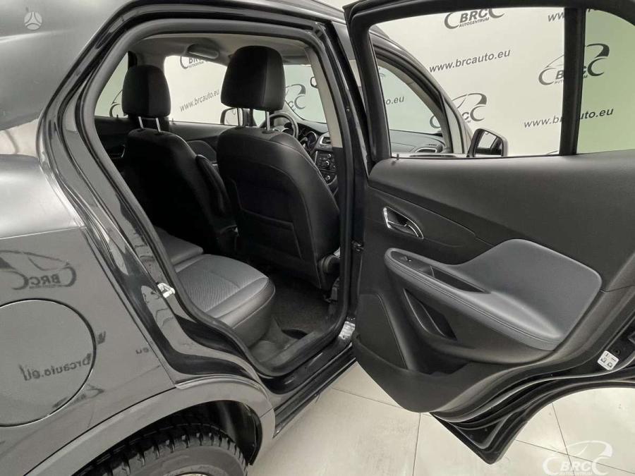 Black Opel Mokka 2013 in Vilnius, with an engine capacity of 1.69 L and mileage of 118 thousand km for 5900 €, photo 14 on AUTOMOTO.COM.LV