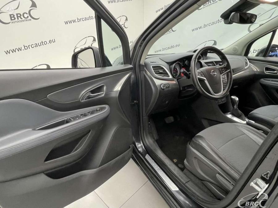 Black Opel Mokka 2013 in Vilnius, with an engine capacity of 1.69 L and mileage of 118 thousand km for 5900 €, photo 20 on AUTOMOTO.COM.LV