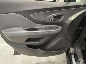 Black Opel Mokka 2013 in Vilnius, with an engine capacity of 1.69 L and mileage of 118 thousand km for 5900 €, photo 21 on AUTOMOTO.COM.LV