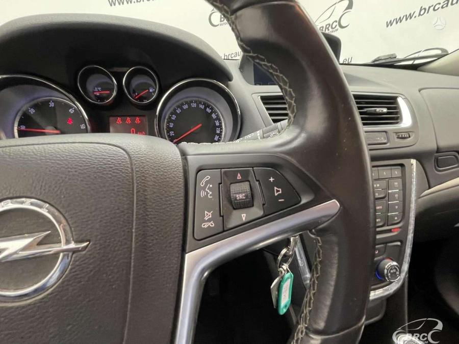 Black Opel Mokka 2013 in Vilnius, with an engine capacity of 1.69 L and mileage of 118 thousand km for 5900 €, photo 29 on AUTOMOTO.COM.LV