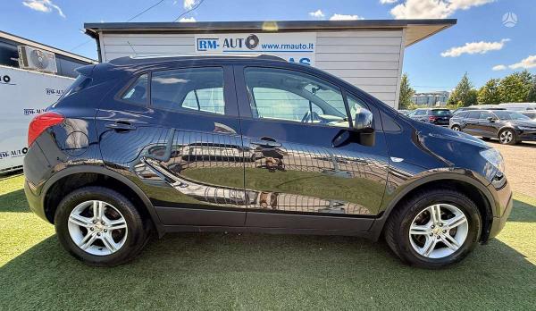 Melns Opel Mokka 2013 Panevēža, ar dzinēja tilpumu 1.69 L un nobraukumu 285 tūkst. km par 4950 €, foto 4 vietnē AUTOMOTO.COM.LV