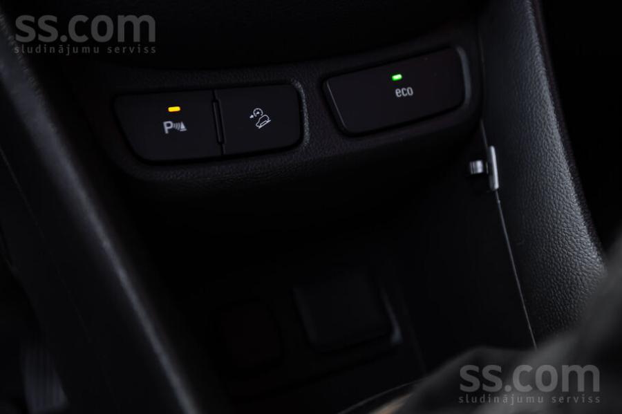 Melns Opel Mokka 2013 Jelgava, ar dzinēja tilpumu 1.60 L un nobraukumu 0 tūkst. km par 6500 €, foto 12 vietnē AUTOMOTO.COM.LV