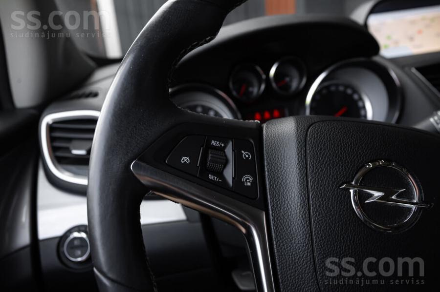 Melns Opel Mokka 2013 Jelgava, ar dzinēja tilpumu 1.60 L un nobraukumu 0 tūkst. km par 6500 €, foto 20 vietnē AUTOMOTO.COM.LV
