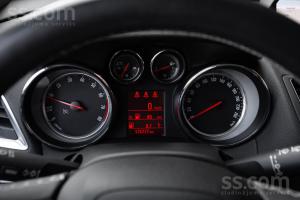 Melns Opel Mokka 2013 Jelgava, ar dzinēja tilpumu 1.60 L un nobraukumu 0 tūkst. km par 6500 €, foto 21 vietnē AUTOMOTO.COM.LV