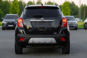Melns Opel Mokka 2013 Jelgava, ar dzinēja tilpumu 1.60 L un nobraukumu 174 tūkst. km par 6500 €, foto 6 vietnē AUTOMOTO.COM.LV