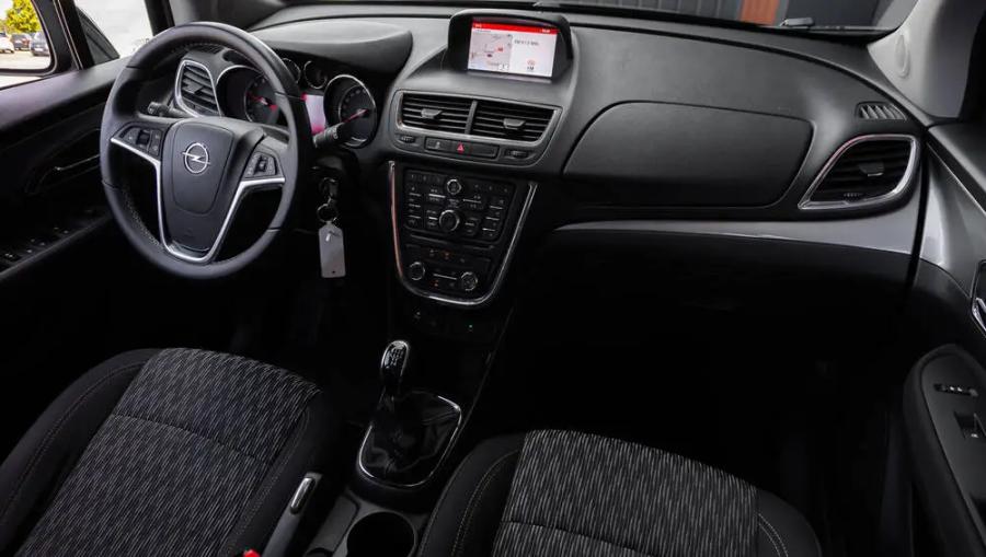 Melns Opel Mokka 2013 Jelgava, ar dzinēja tilpumu 1.60 L un nobraukumu 174 tūkst. km par 6500 €, foto 22 vietnē AUTOMOTO.COM.LV