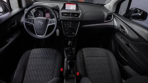 Melns Opel Mokka 2013 Jelgava, ar dzinēja tilpumu 1.60 L un nobraukumu 174 tūkst. km par 6500 €, foto 23 vietnē AUTOMOTO.COM.LV