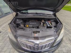 Black Opel Mokka 2013 in Riga, with an engine capacity of 1.70 L and mileage of 241 thousand km for 7290 €, photo 13 on AUTOMOTO.COM.LV