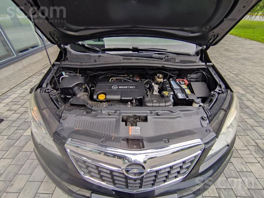 Black Opel Mokka 2013 in Riga, with an engine capacity of 1.70 L and mileage of 241 thousand km for 7290 €, photo 13 on AUTOMOTO.COM.LV