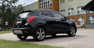 Black Opel Mokka 2013 in Druskininkai, with an engine capacity of 1.69 L and mileage of 179 thousand km for 7350 €, photo 5 on AUTOMOTO.COM.LV