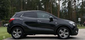 Black Opel Mokka 2013 in Druskininkai, with an engine capacity of 1.69 L and mileage of 179 thousand km for 7350 €, photo 6 on AUTOMOTO.COM.LV