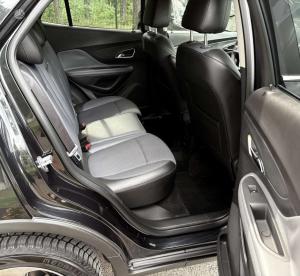 Black Opel Mokka 2013 in Druskininkai, with an engine capacity of 1.69 L and mileage of 179 thousand km for 7350 €, photo 19 on AUTOMOTO.COM.LV