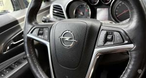 Black Opel Mokka 2013 in Druskininkai, with an engine capacity of 1.69 L and mileage of 179 thousand km for 7350 €, photo 28 on AUTOMOTO.COM.LV