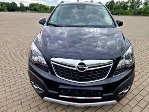 Black Opel Mokka 2013 in Marijampole, with an engine capacity of 1.69 L and mileage of 240 thousand km for 5949 €, photo 4 on AUTOMOTO.COM.LV