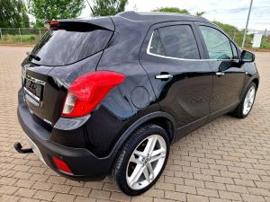 Black Opel Mokka 2013 in Marijampole, with an engine capacity of 1.69 L and mileage of 240 thousand km for 5949 €, photo 7 on AUTOMOTO.COM.LV
