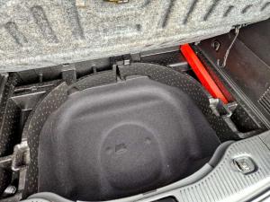 Black Opel Mokka 2013 in Marijampole, with an engine capacity of 1.69 L and mileage of 240 thousand km for 5949 €, photo 15 on AUTOMOTO.COM.LV