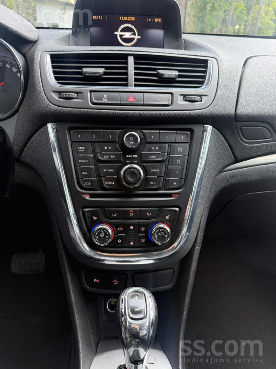 Black Opel Mokka 2013 in Riga, with an engine capacity of 1.70 L and mileage of 242 thousand km for 7100 €, photo 8 on AUTOMOTO.COM.LV