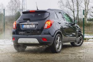 Black Opel Mokka 2014 in Riga, with an engine capacity of 1.70 L and mileage of 139 thousand km for 9890 €, photo 6 on AUTOMOTO.COM.LV