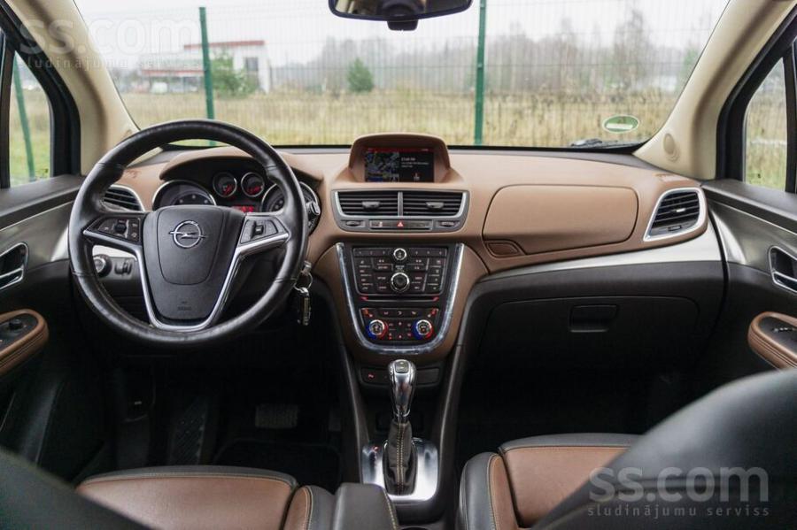 Black Opel Mokka 2014 in Riga, with an engine capacity of 1.70 L and mileage of 139 thousand km for 9890 €, photo 9 on AUTOMOTO.COM.LV