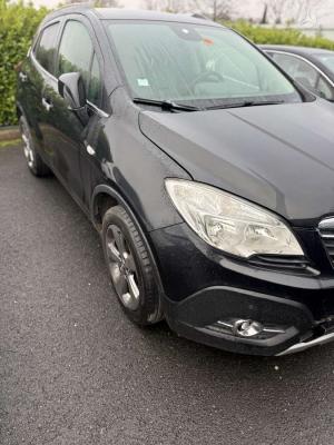 Black Opel Mokka 2014 in Taurage, with an engine capacity of 1.70 L and mileage of 250 thousand km for 3600 €, photo 11 on AUTOMOTO.COM.LV