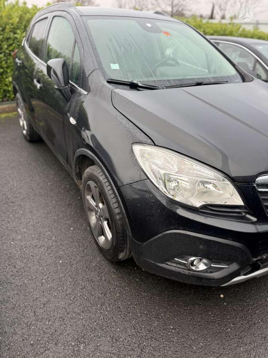 Black Opel Mokka 2014 in Taurage, with an engine capacity of 1.70 L and mileage of 250 thousand km for 3600 €, photo 11 on AUTOMOTO.COM.LV