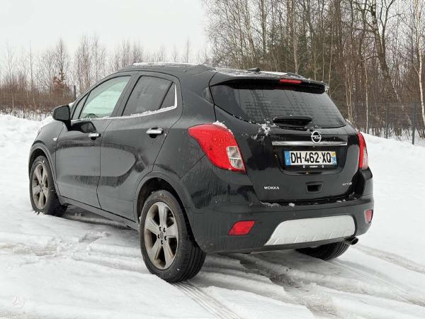 Melns Opel Mokka 2014 Viļņa, ar dzinēja tilpumu 1.69 L un nobraukumu 246 tūkst. km par 5800 €, foto 6 vietnē AUTOMOTO.COM.LV