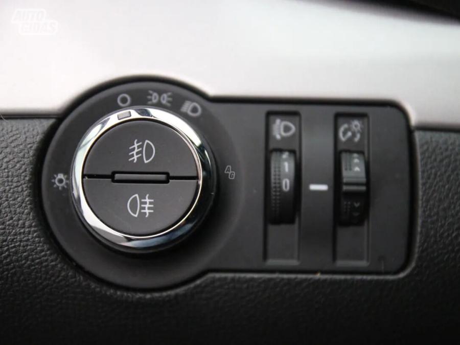 Melns Opel Mokka 2014 Viļņa, ar dzinēja tilpumu 1.40 L un nobraukumu 222 tūkst. km par 6799 €, foto 27 vietnē AUTOMOTO.COM.LV