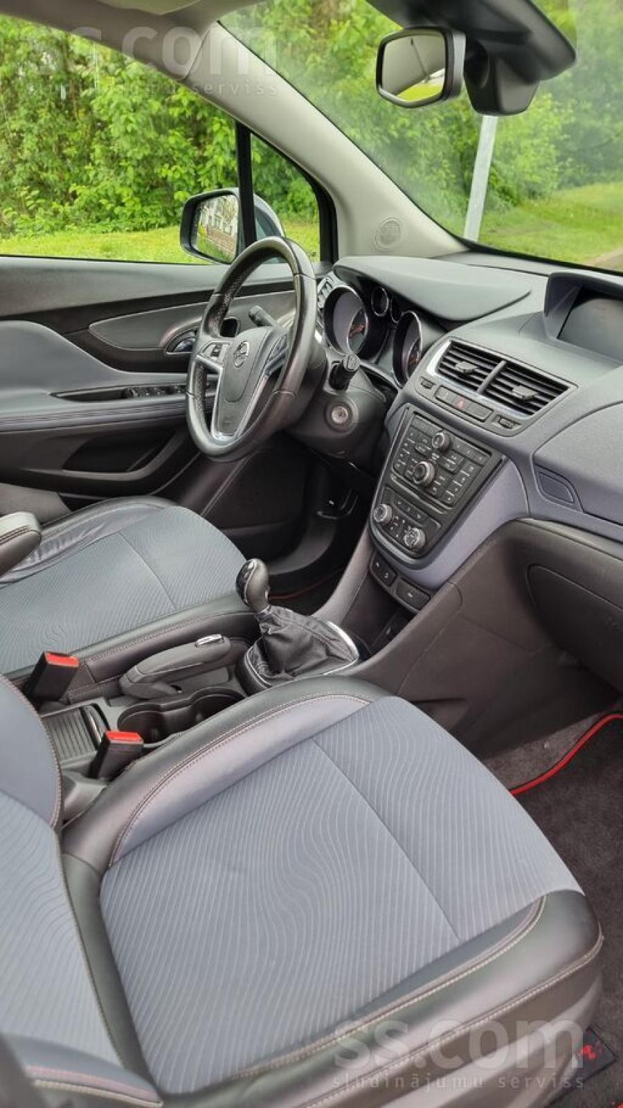 Melns Opel Mokka 2014 Rīga, ar dzinēja tilpumu 1.70 L un nobraukumu 193 tūkst. km par 6300 €, foto 7 vietnē AUTOMOTO.COM.LV