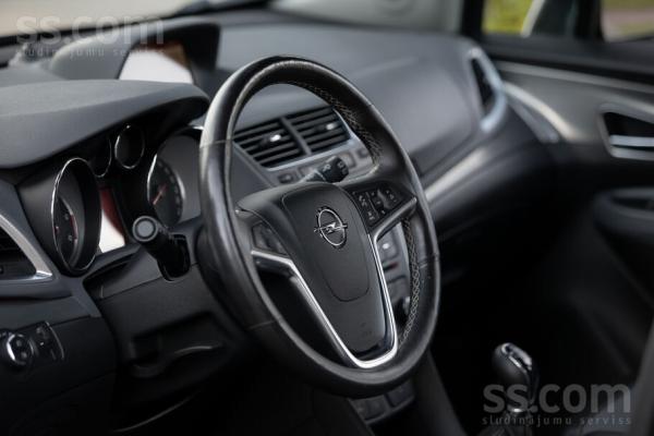 Black Opel Mokka 2014 in Jelgava, with an engine capacity of 1.70 L and mileage of 201 thousand km for 6500 €, photo 7 on AUTOMOTO.COM.LV
