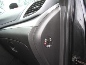 Black Opel Mokka 2014 in Riga, with an engine capacity of 1.70 L and mileage of 143 thousand km for 8950 €, photo 10 on AUTOMOTO.COM.LV
